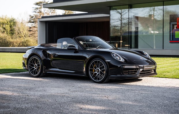 Porsche 991 .2 TURBO S CABRIO / LIFT / SEAT VENT / CHRONO / BOSE